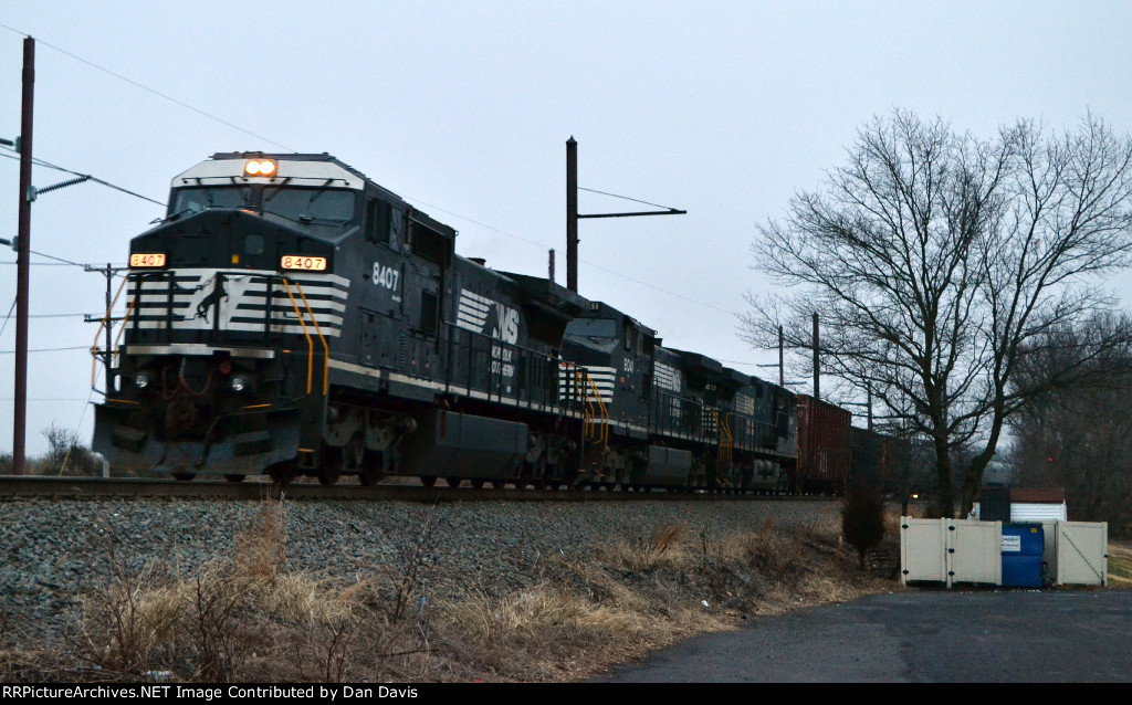 NS C40-8W 8407 leads 17G